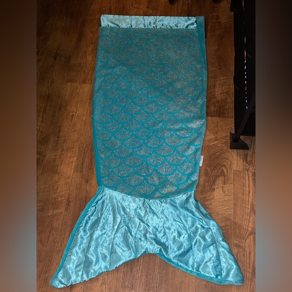 Snuggie | Other | Snuggie Adult Size Blue Mermaid Tail Blanket | Poshmark